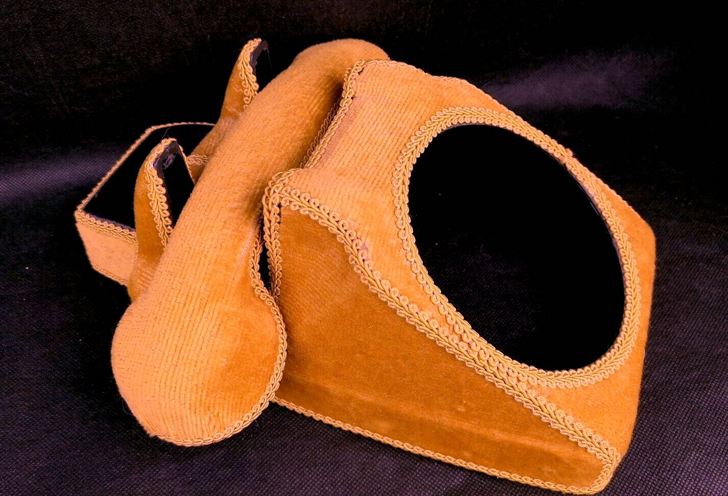 Cache téléphone en velours - Histoire complète de l'accessoire ...